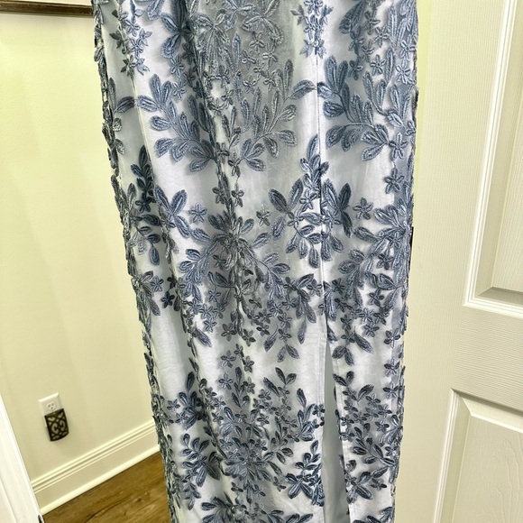 JS Collections | Dresses | Js Collection Nwt Blue Formal Gown Size 6 No ...